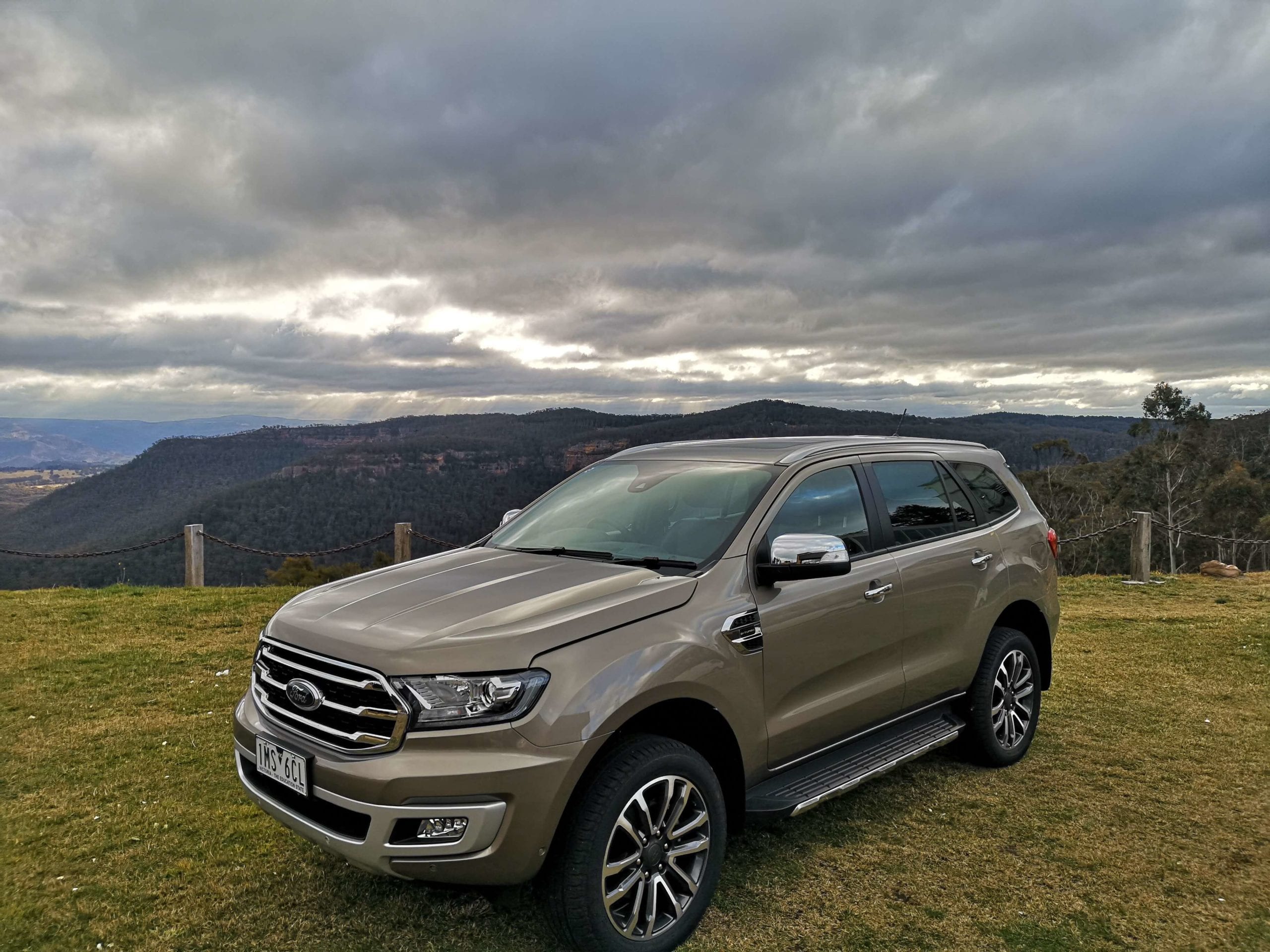 Here are 9 '7-seater' SUVs to get you to the airport in style | Tarmac ...