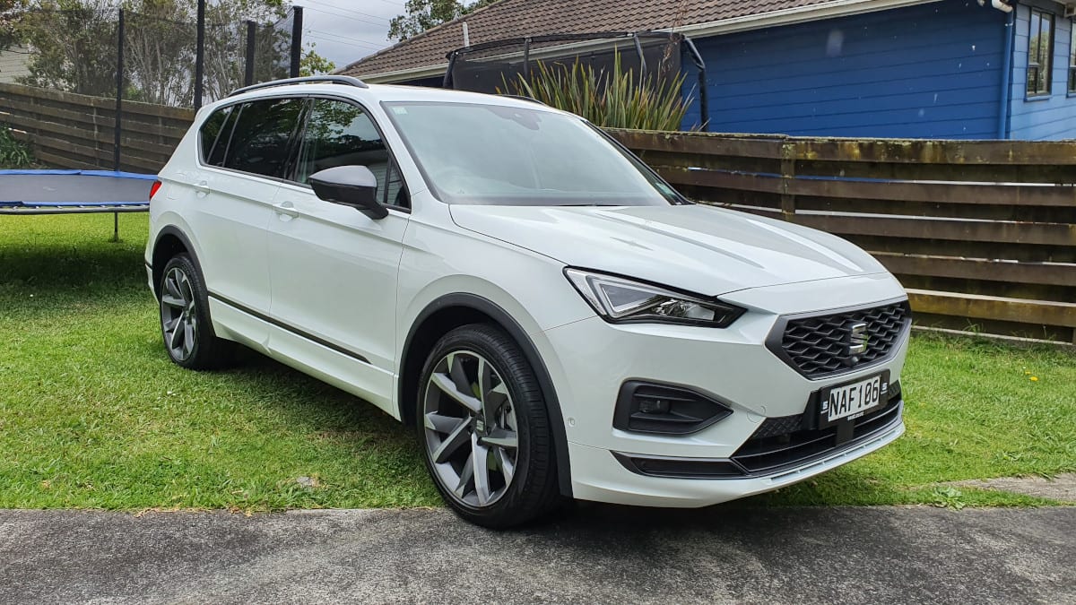 Tarraco just got hot! | SEAT Tarraco FR Review | TARMAC LIFE