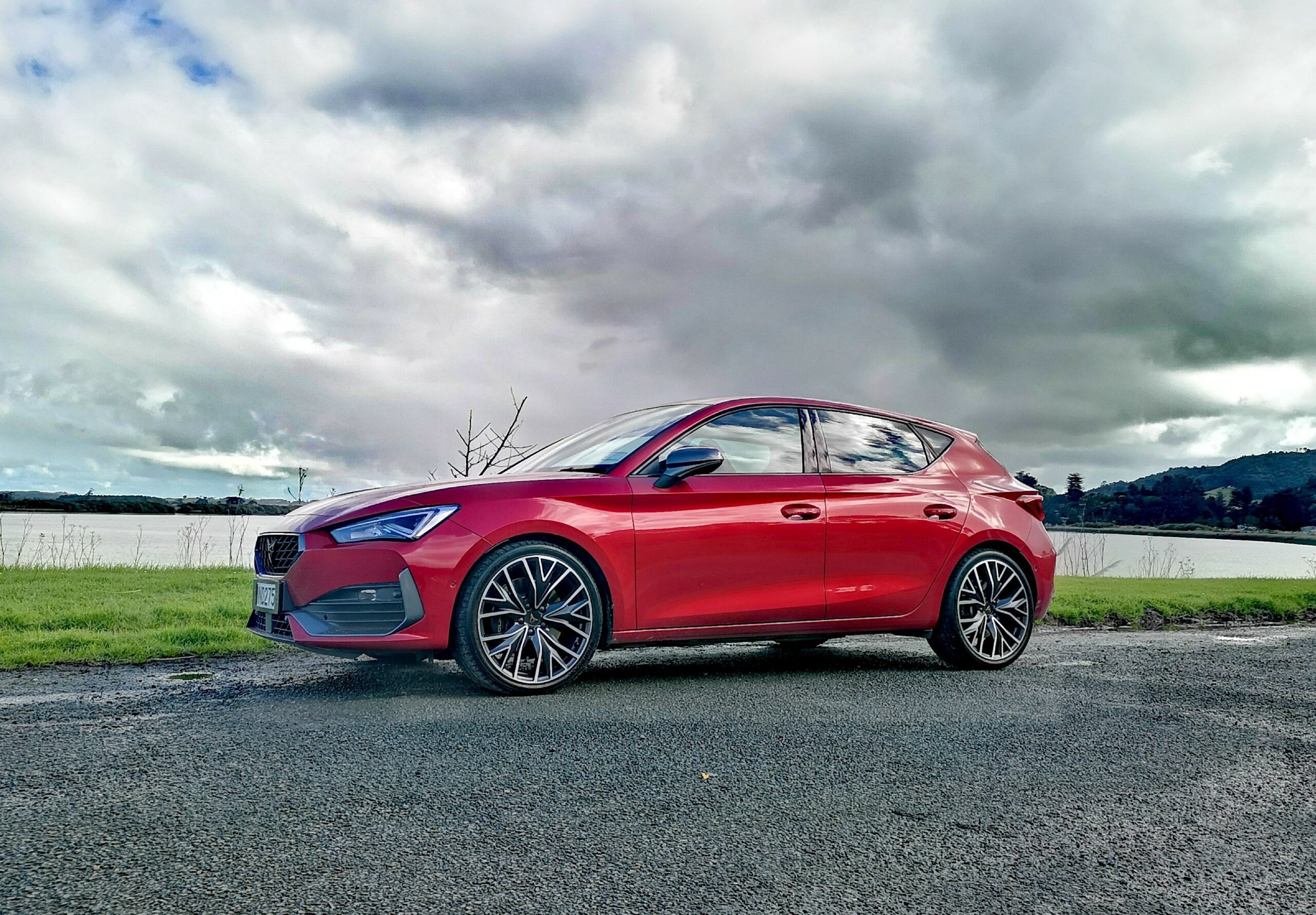Roarsome - 2021 Cupra Leon VZ Hatch review | Tarmac Life | Motoring ...