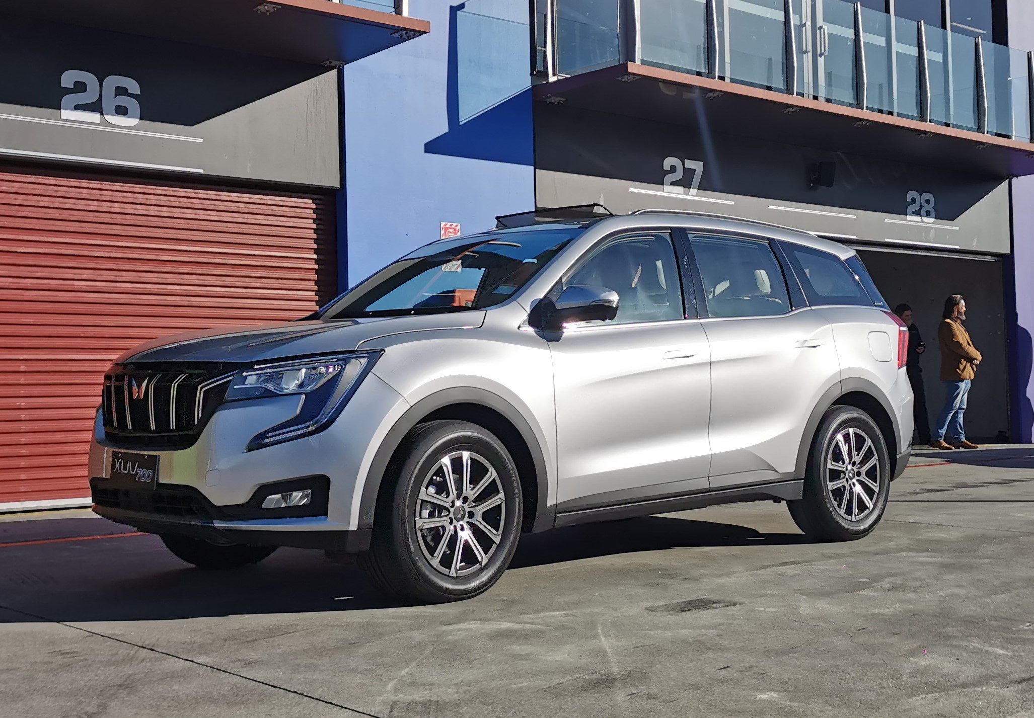 Rise and Shine - 7-seat Mahindra XUV700 SUV first drive | Tarmac Life | Motoring | Tech ...